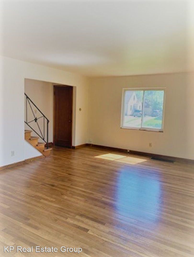 3339 Homecroft Dr, Columbus, OH 43224 | Zillow