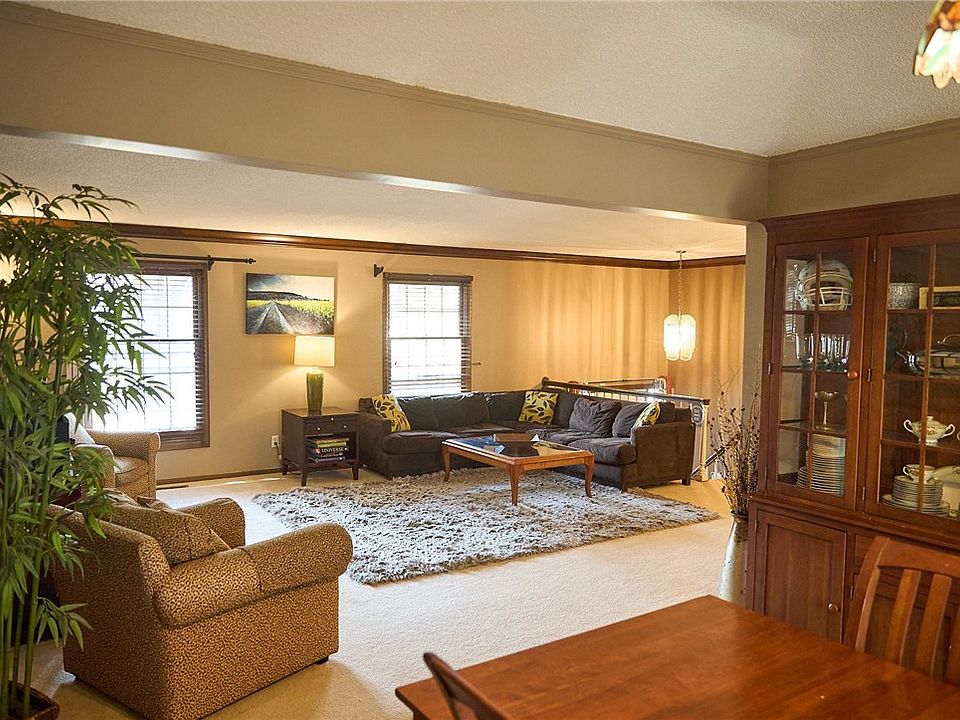 4101 SW 28th St, Des Moines, IA 50321 | MLS #671946 | Zillow