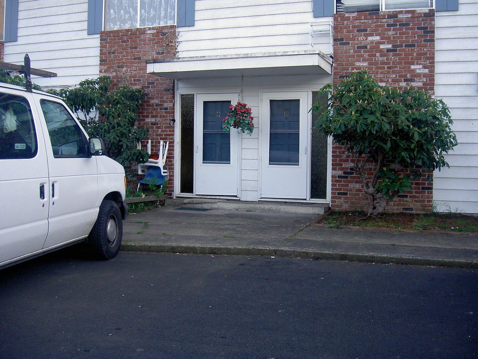 17920 Alexander St, Aloha, OR 97003 | Zillow