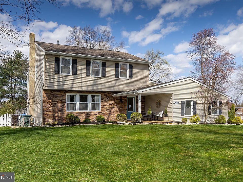 425 Birch Dr, Mickleton, NJ 08056 | Zillow