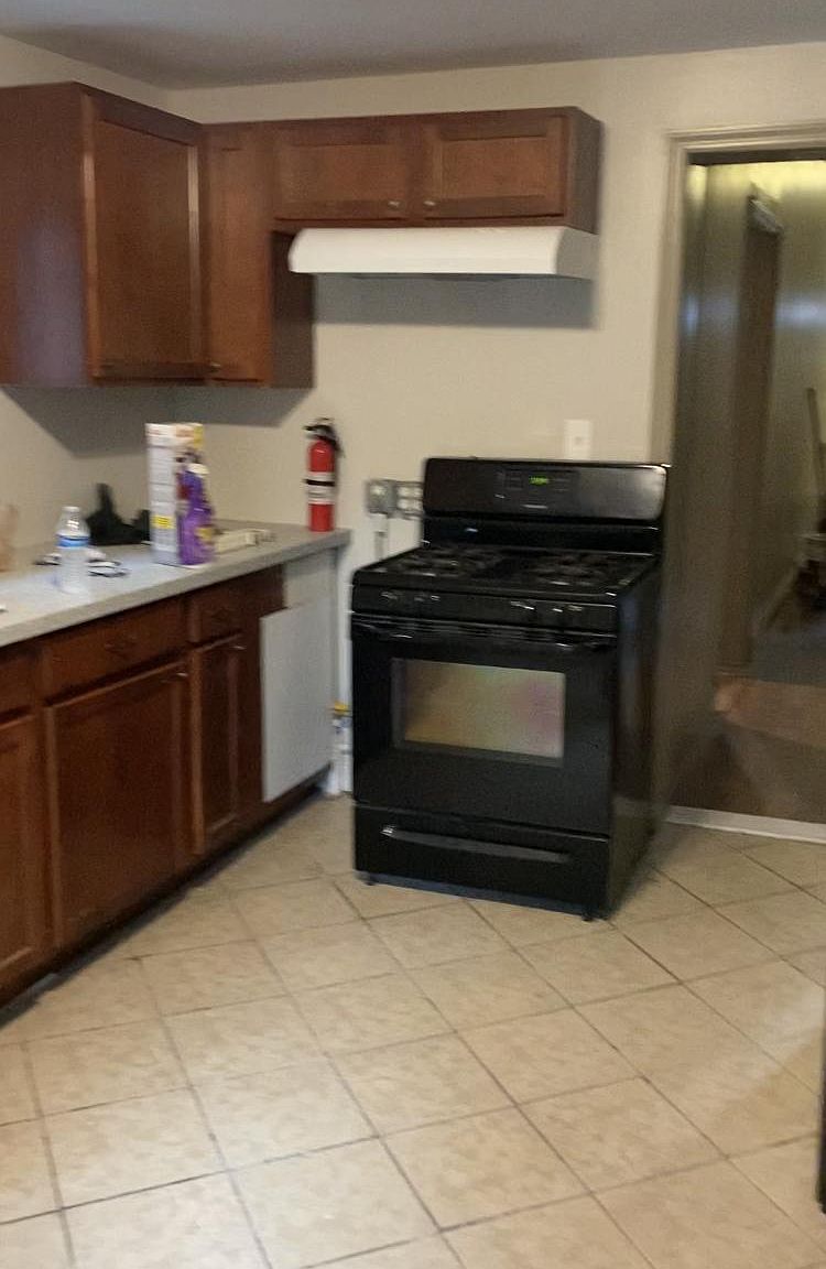 230 Spring St, Trenton, NJ 08618 | Zillow