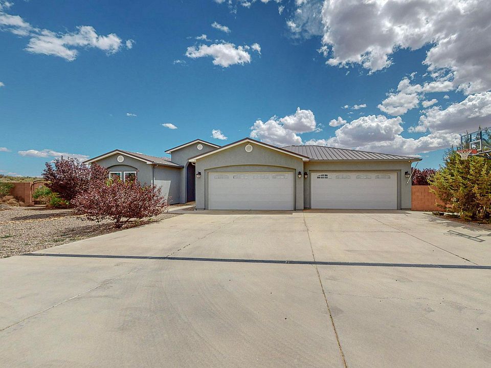402 11th Ave NW, Rio Rancho, NM 87144 | Zillow