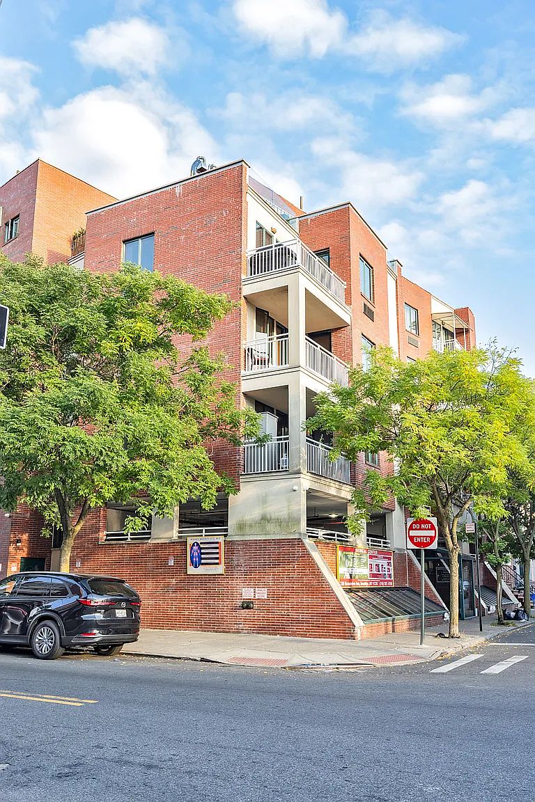 728 Ocean View Ave APT A2, Brooklyn, NY 11235 | MLS #1732506 | Zillow