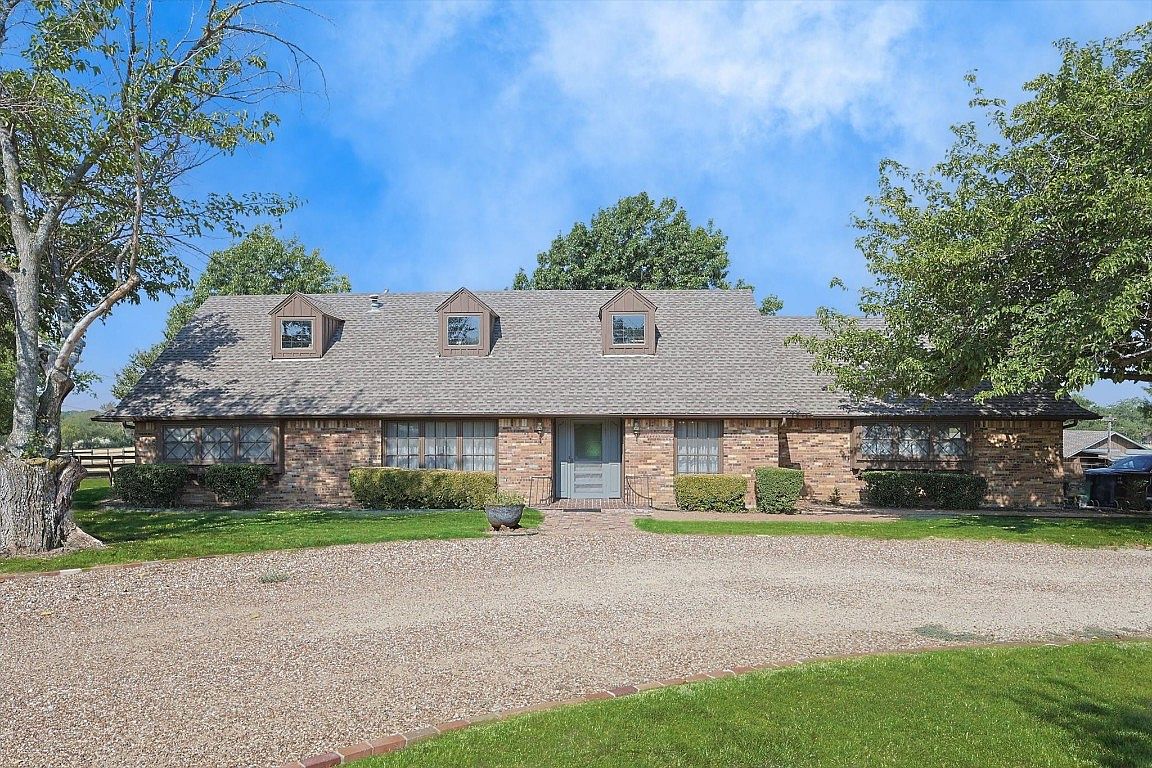 2005 Marshall Rd, Denton, TX 76207 | Zillow
