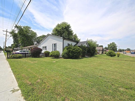 1490 S Main St, Martinsville, IN 46151 | MLS #202325367 | Zillow