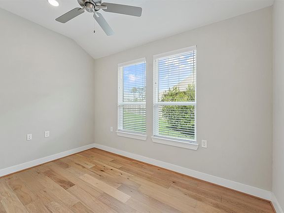 21915 Lake Whitney Ct, Porter, TX 77365 | Zillow