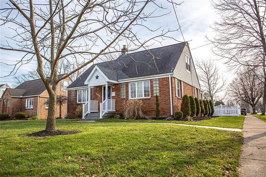 2035 Como Park Blvd, Lancaster, NY 14086 | Zillow