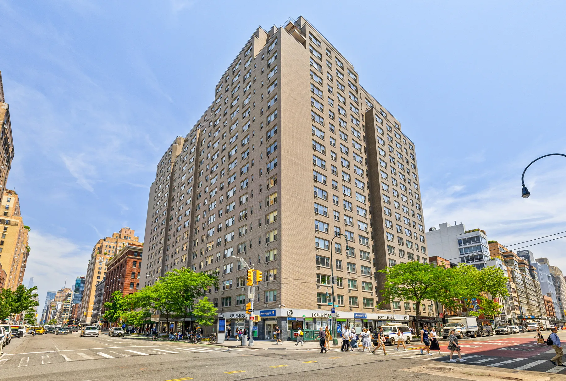 77 Seventh Avenue #20B in Chelsea, Manhattan | StreetEasy