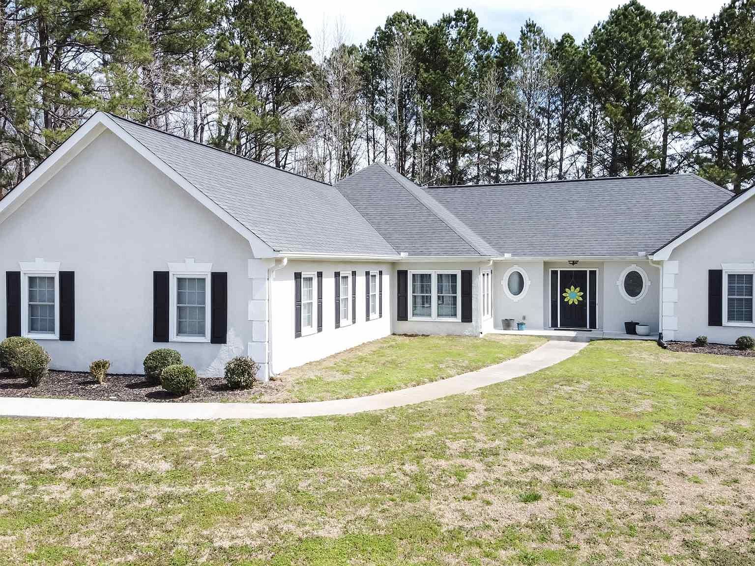 100 Silverthorn Dr, Tyrone, GA 30290 | Zillow