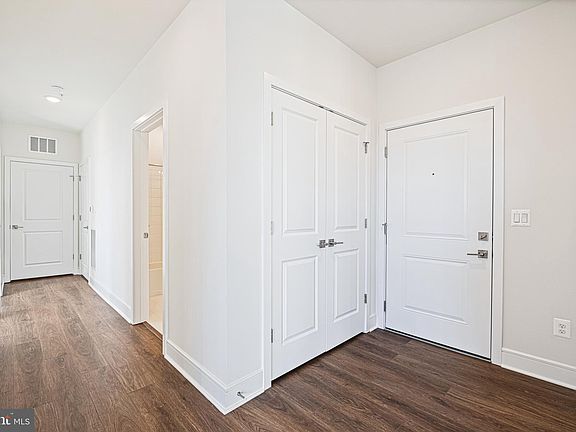 42920 Firefly Sonata Ter Unit 307, Ashburn, VA 20148 | Zillow