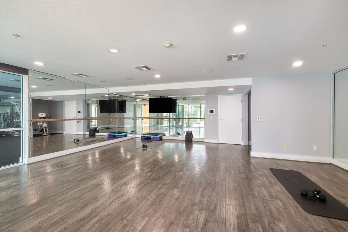 Riviera Collection - 13924 Panay Way Marina Del Rey CA (4 units ...