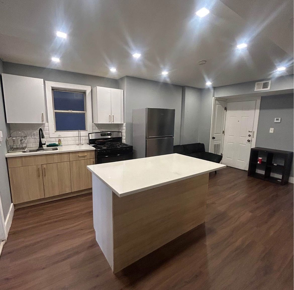 215 Spring St FLOOR 2, Paterson, NJ 07503 | Zillow