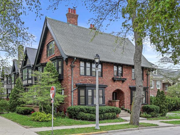 Lake Drive - Milwaukee WI Real Estate - 1 Homes For Sale | Zillow