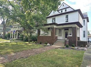 202 W 3rd St, Delavan, IL 61734 | Zillow