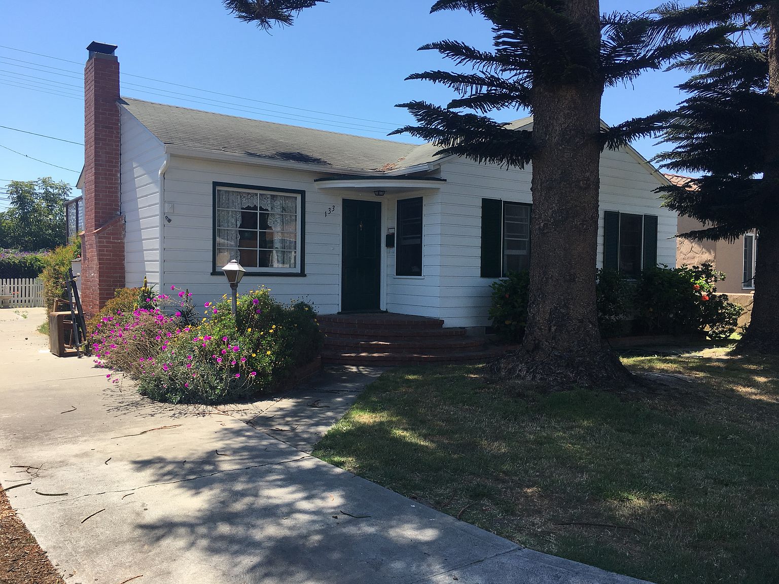 133 S Dunning St, Ventura, CA 93003 | Zillow