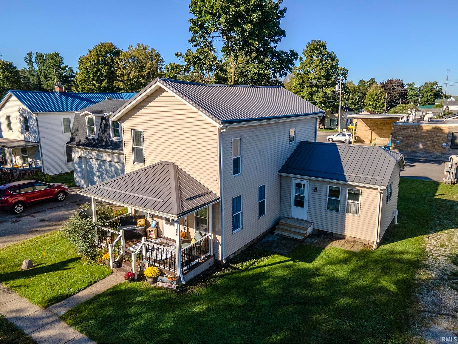 416 4th St, Howe, IN 46746 | Zillow