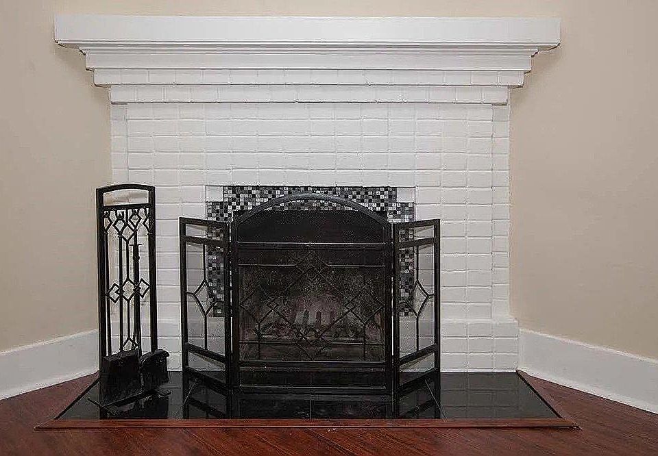 2418 21st St Bakersfield CA | Zillow