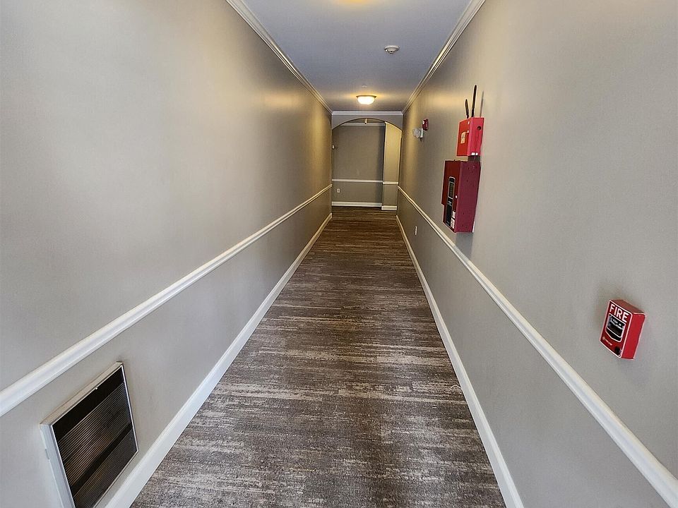 4805 W Village Way SE Smyrna GA | Zillow