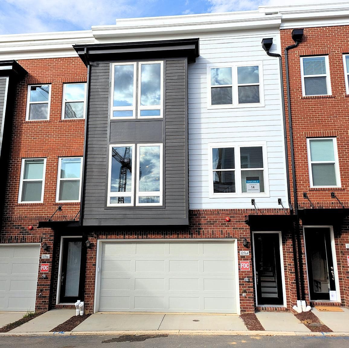 10564 Red Oak St, Fairfax, VA 22030 | Zillow