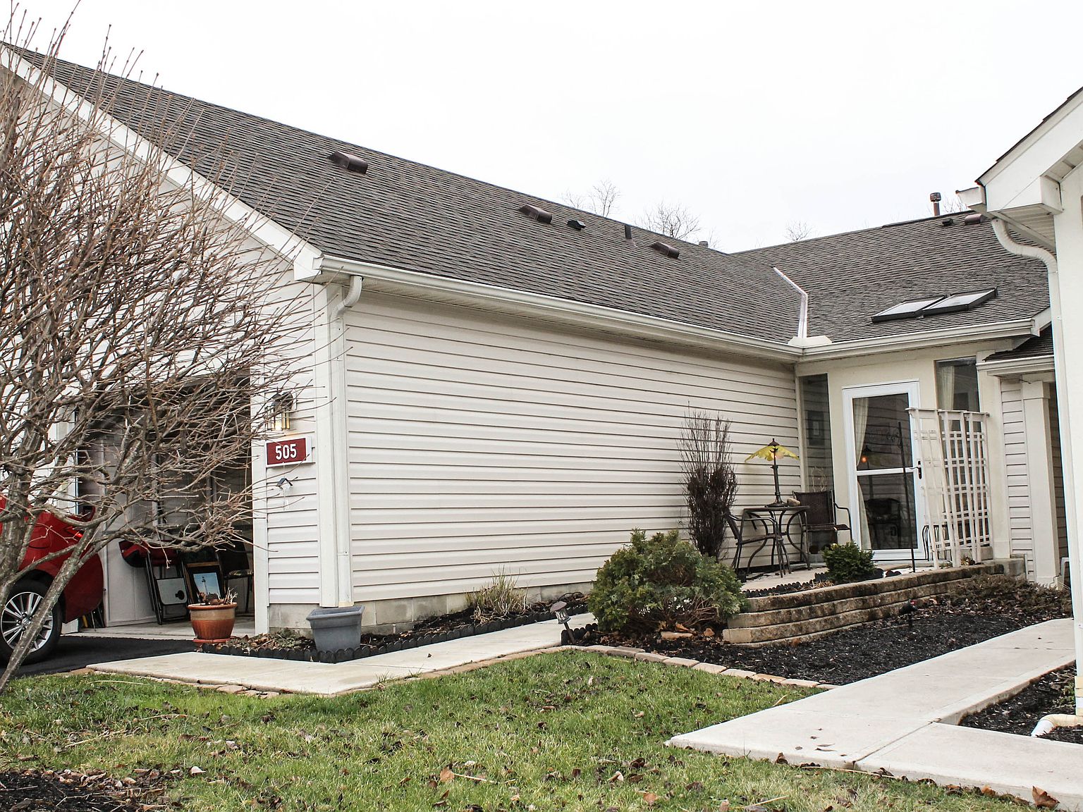 505 Market St, Lithopolis, OH 43136 | Zillow