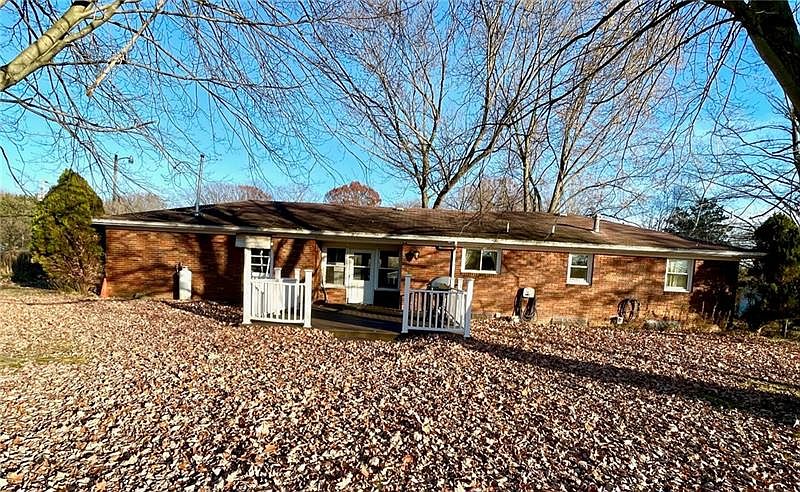 17 N Foster Rd, Jackson Center, PA 16133 | Zillow