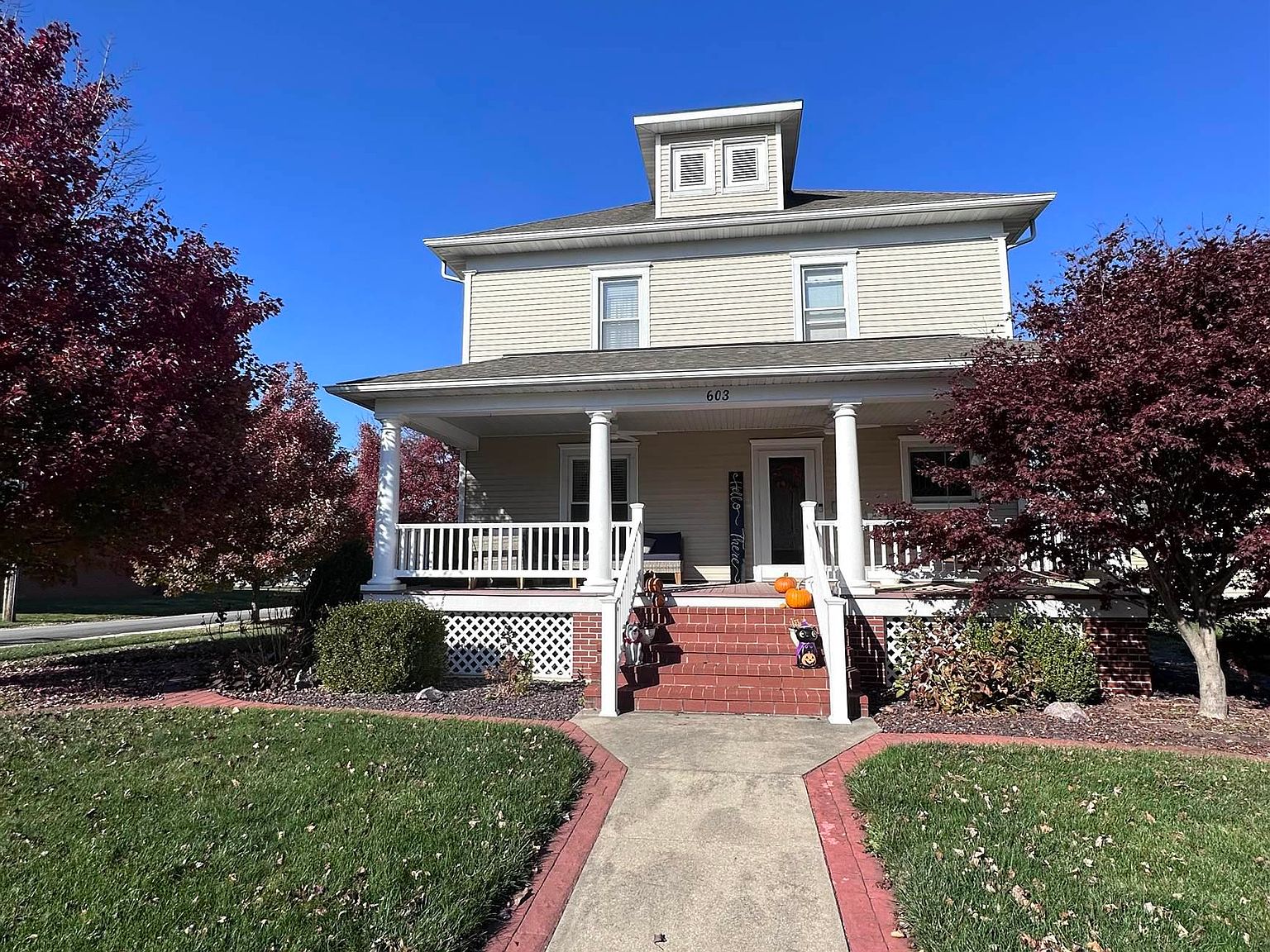 603 E Union St, Nokomis, IL 62075 | Zillow