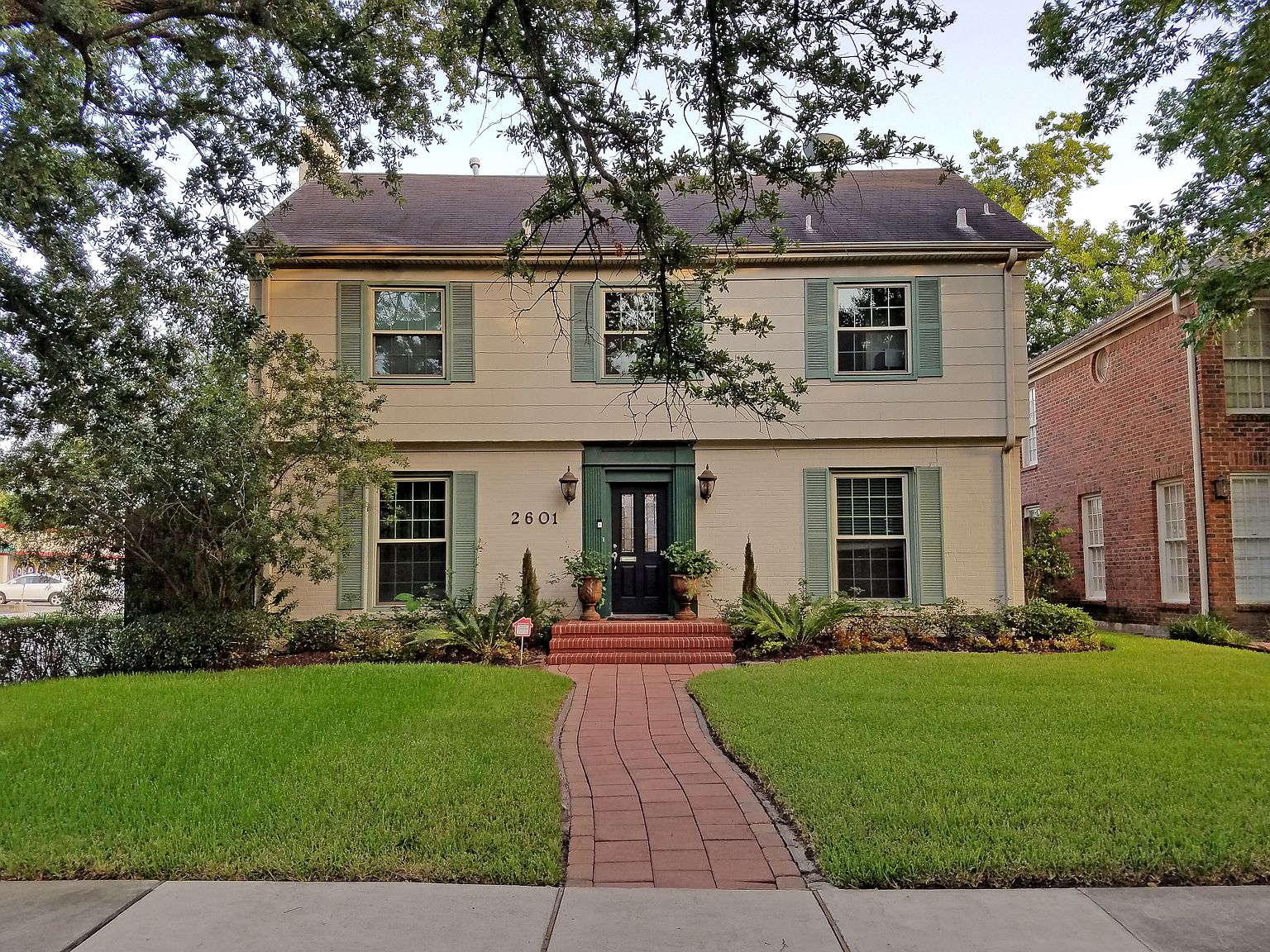 2601 Cason St, Houston, TX 77005 | Zillow