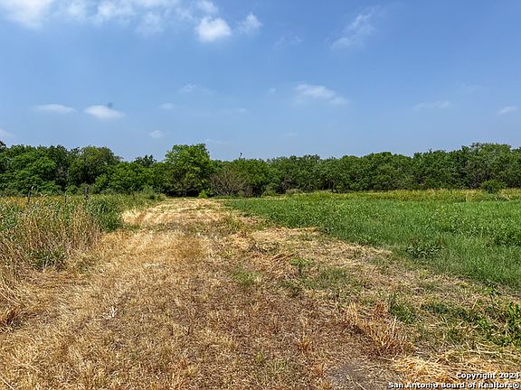 2192 COUNTY ROAD 5710 LOT 21, Devine, TX 78016 | MLS #1773985 | Zillow