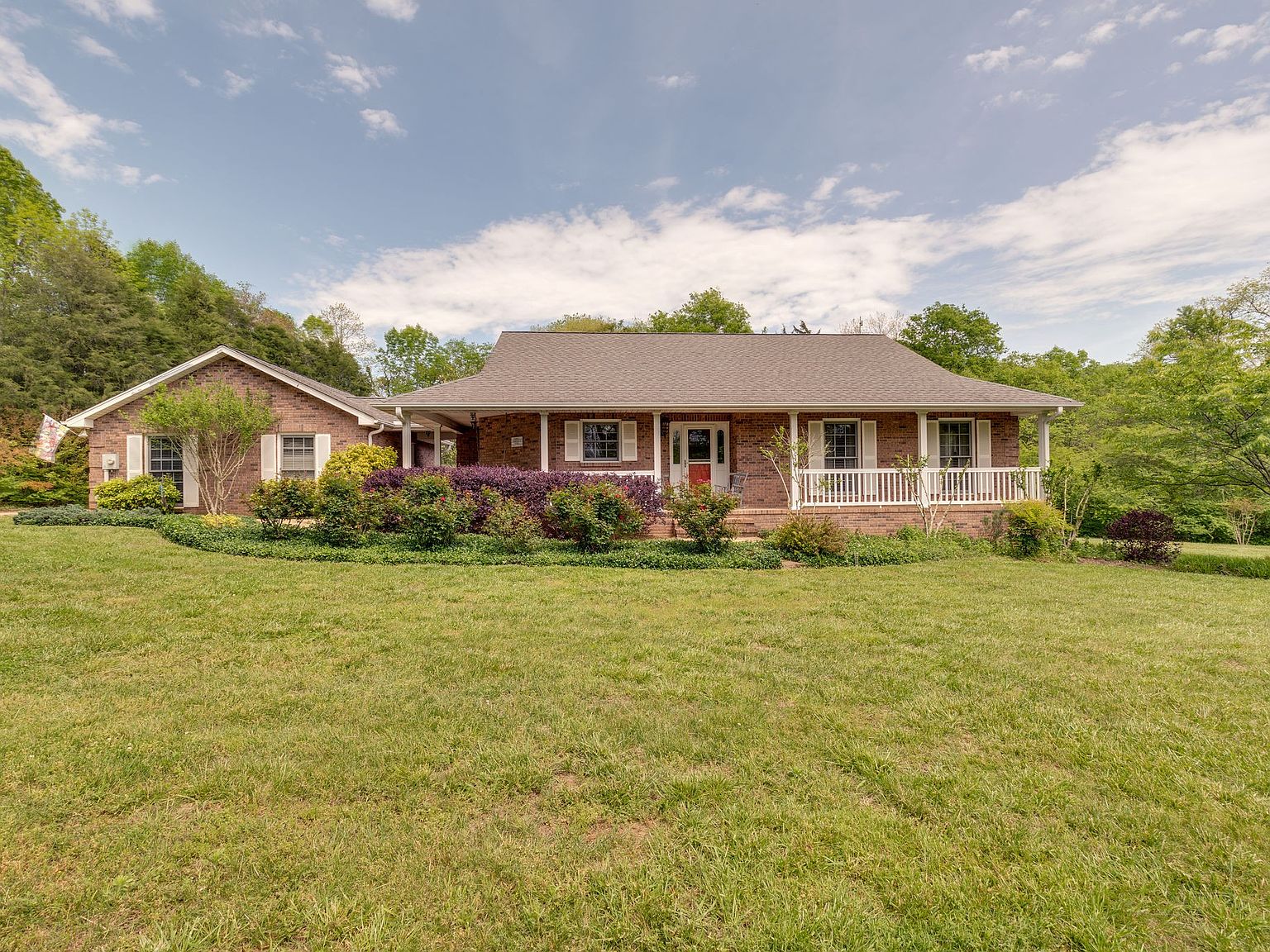2248 Leatherwood Rd, Williamsport, TN 38487 | Zillow