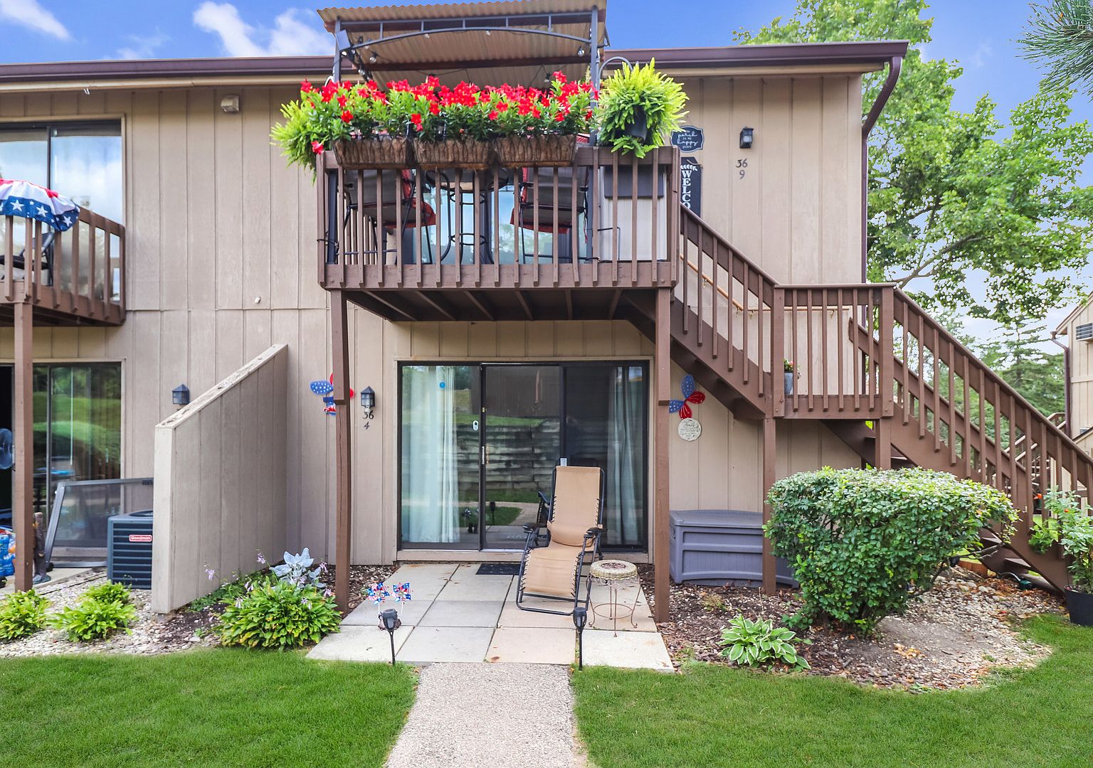 36 Bermuda Colo, Fox Lake, IL 60020 | MLS #12267363 | Zillow