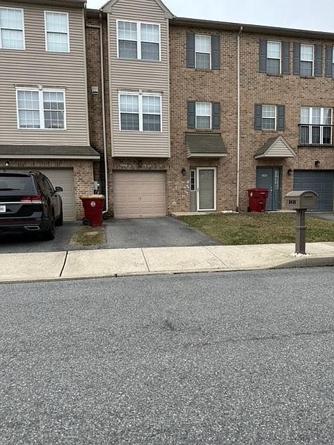 2435 Gillian Ln, Easton, PA 18040 | Zillow