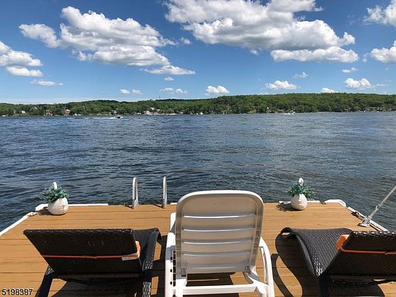 305 Lakeside Blvd, Hopatcong, NJ 07843 | MLS #3824469 | Zillow