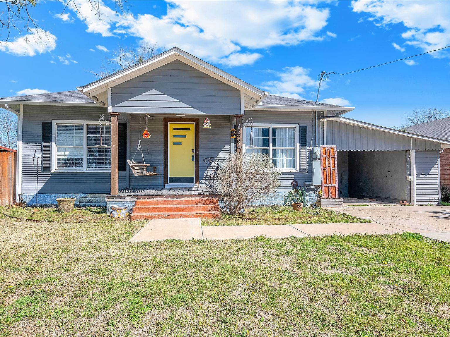 504 Main St, Forreston, TX 76041 | Zillow