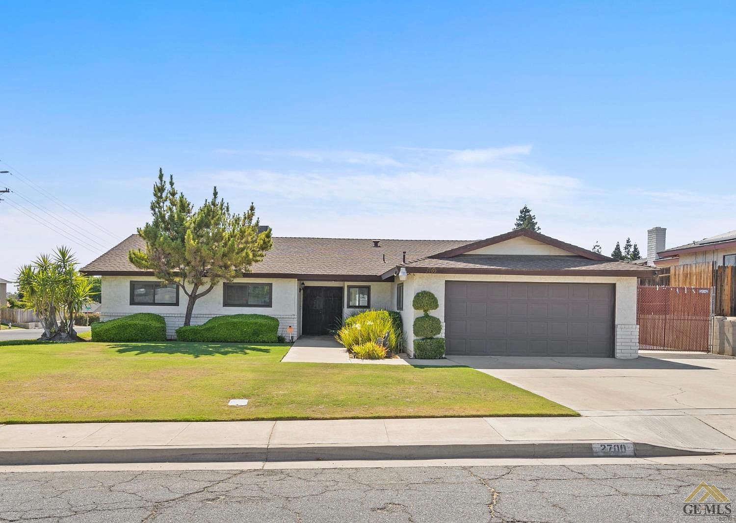 2700 Parkfield Ct, Bakersfield, CA 93306 | Zillow