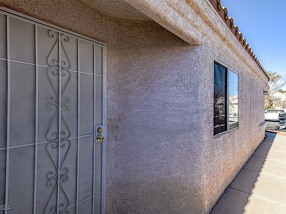 8309 Cimarron Ridge Dr, Las Vegas, NV 89128 | Zillow