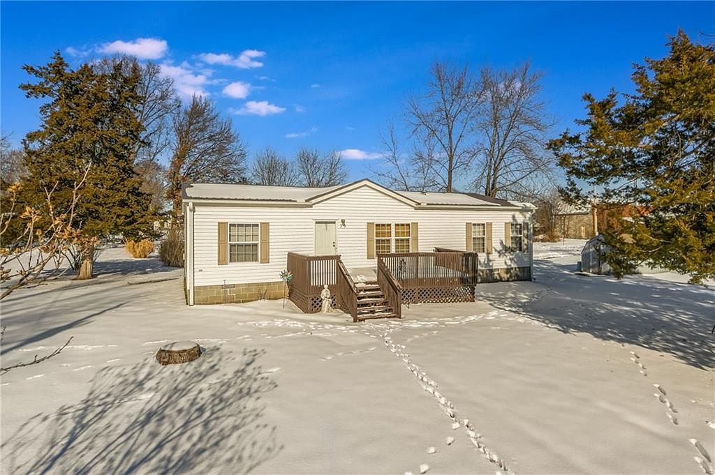 369 2nd St, Ludlow, MO 64656 | Zillow
