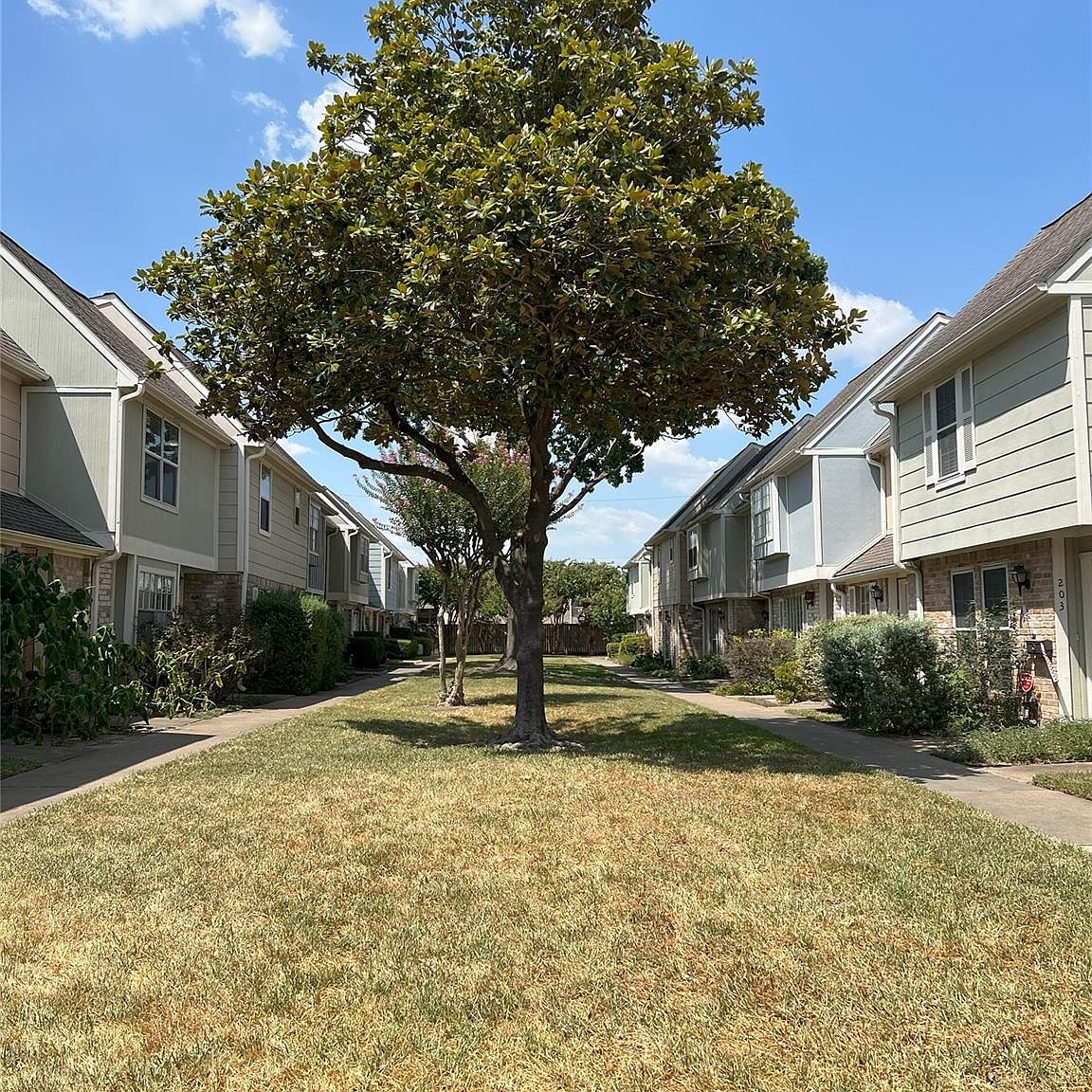 8102 Amelia Rd APT 306, Houston, TX 77055 | MLS #92236897 | Zillow