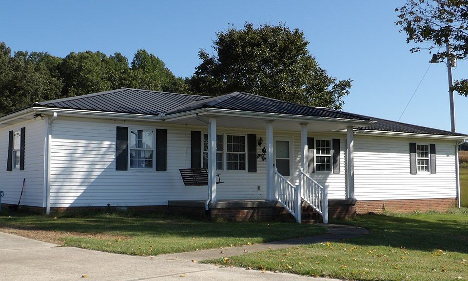 11216 Clay County Hwy, Moss, TN 38575 | Zillow