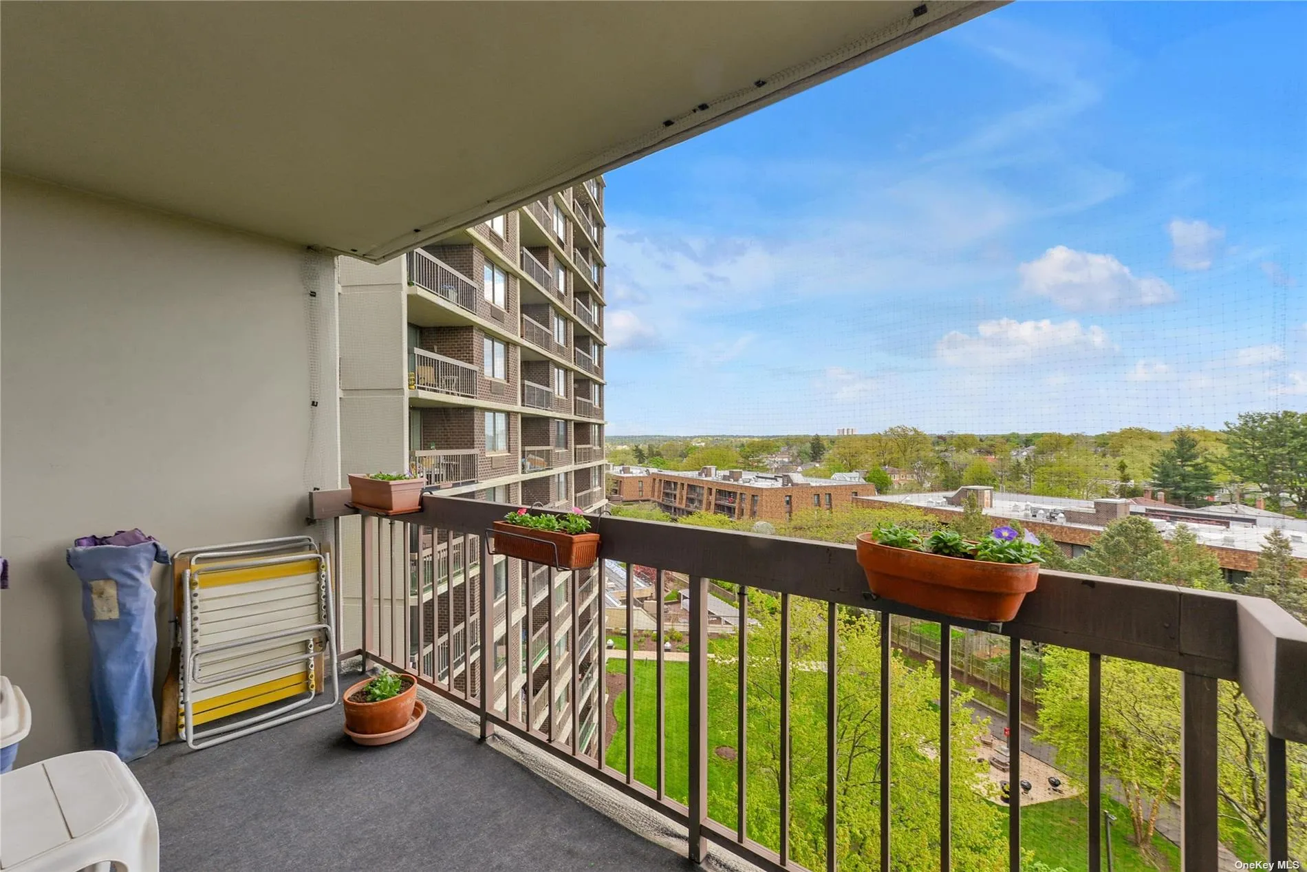 1 Bay Club Drive #8R in Bay Terrace, Queens | StreetEasy