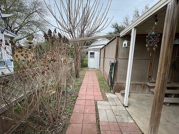 2240 S Bentsen Palm Dr, Palmview, TX 78572 | Zillow