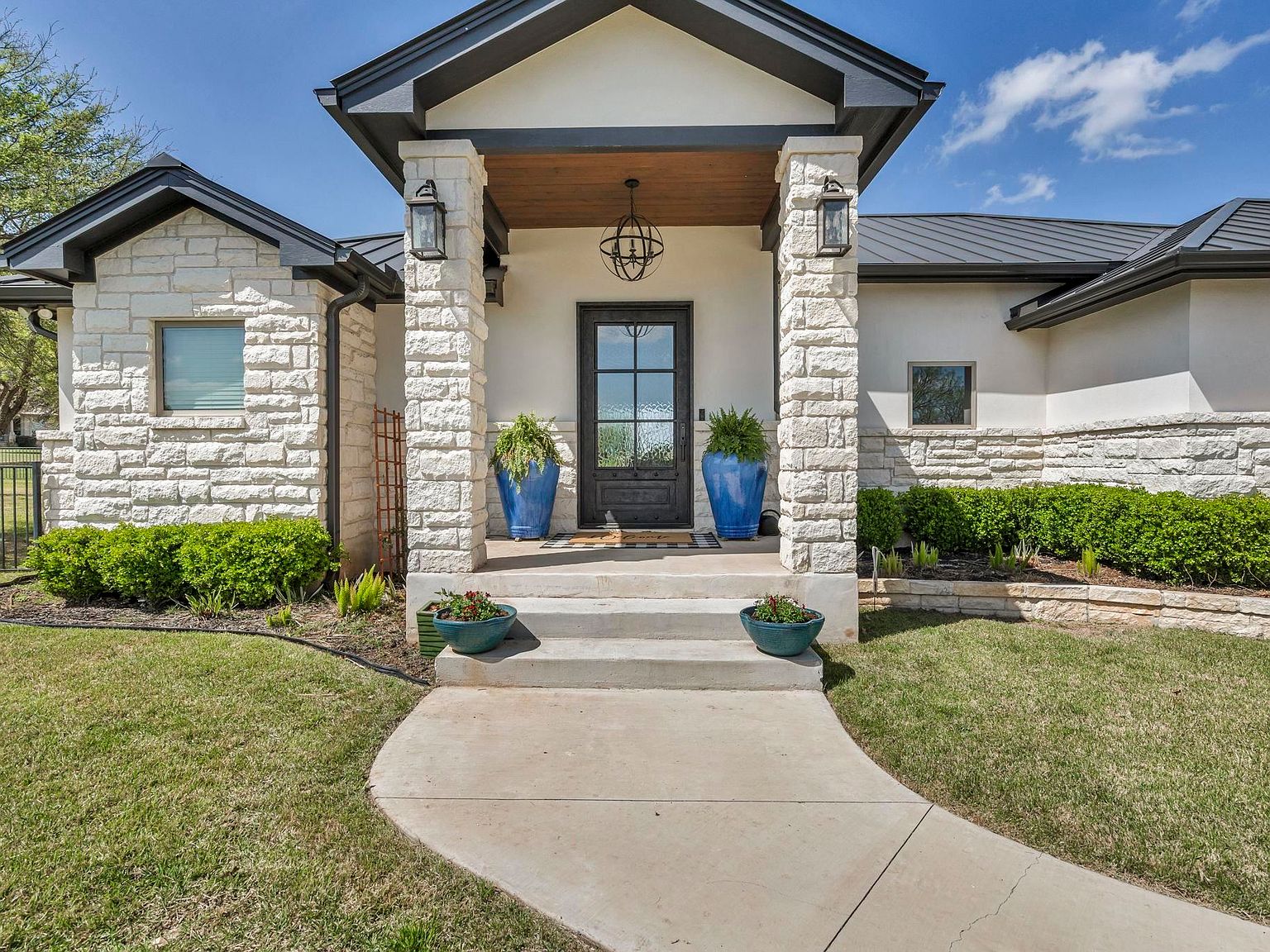 106 Short Drive, Horseshoe Bay, TX 78657 | MLS #167890 | Zillow