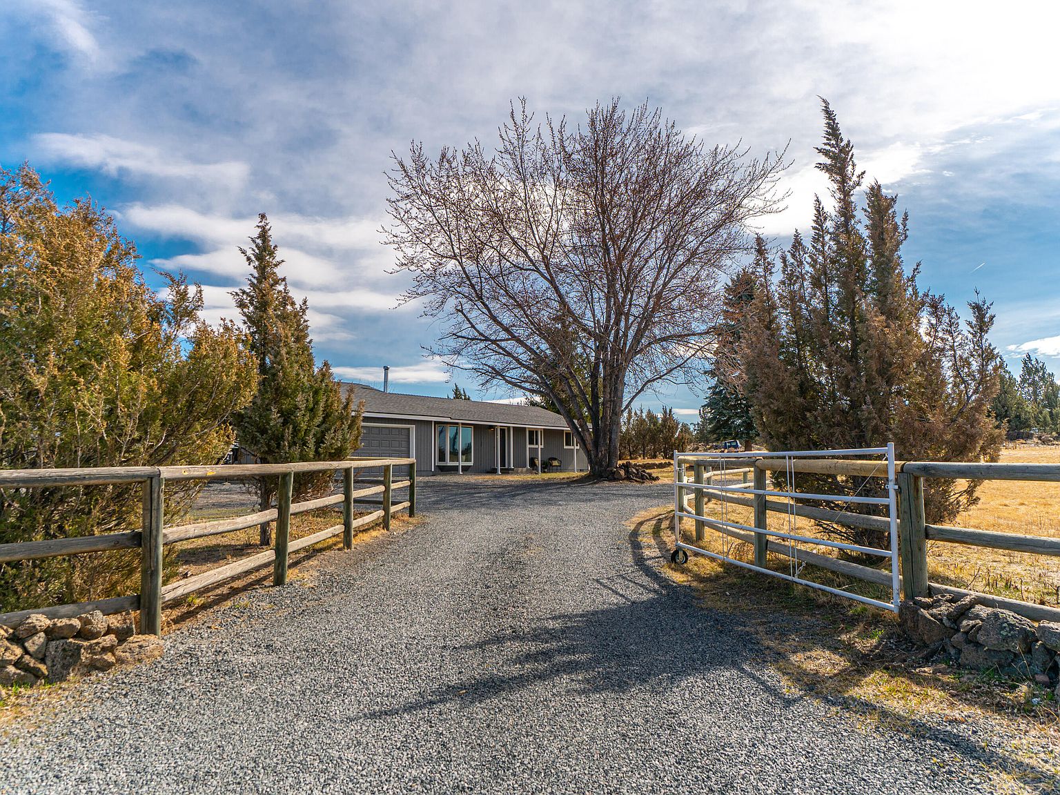 21789 Obsidian Ave, Bend, OR 97702 | Zillow