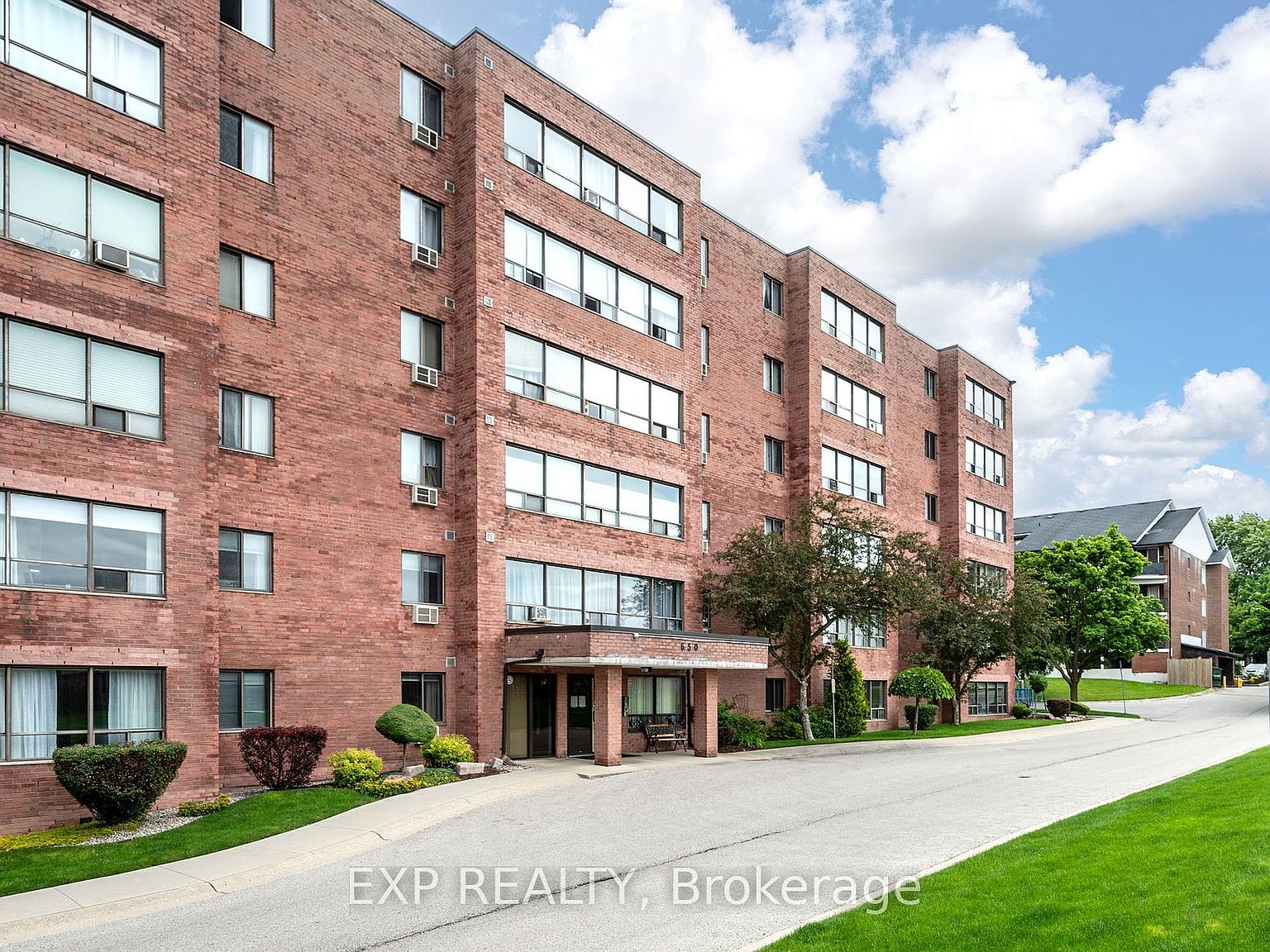 650 Cheapside St #104, London, ON N5Y 5J8 | MLS #X8444180 | Zillow