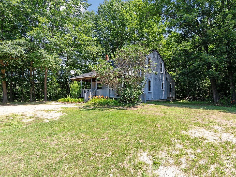 480 22 Mile Rd NE, Sand Lake, MI 49343 | Zillow