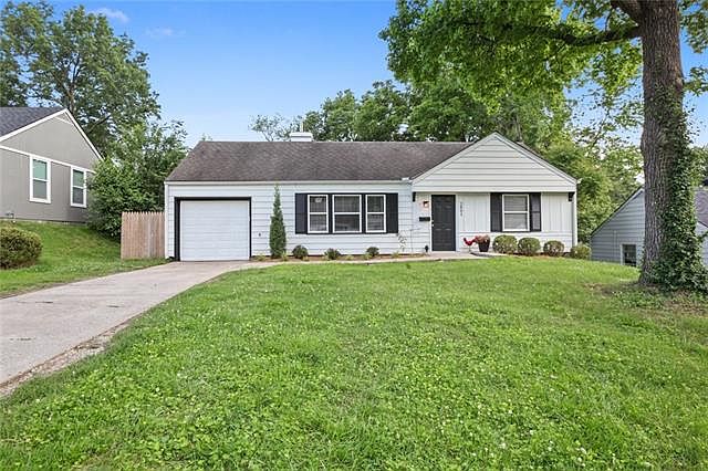 2801 W 76th St, Prairie Village, KS 66208 | Zillow