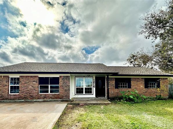 Danbury TX Real Estate - Danbury TX Homes For Sale | Zillow