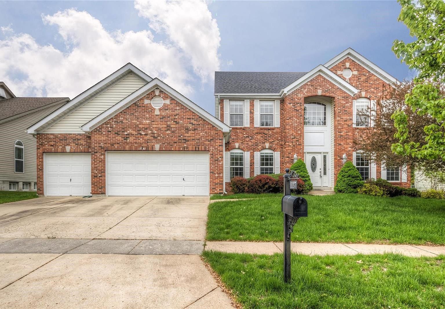 1137 Nooning Tree Dr, Chesterfield, MO 63017 | Zillow