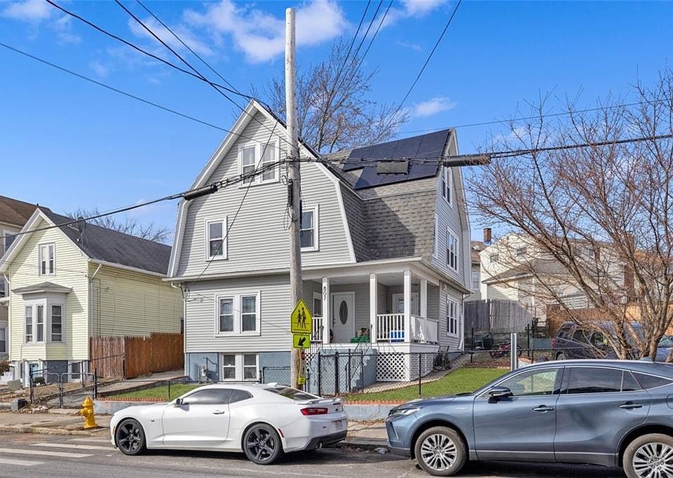 807 Main St, Pawtucket, RI 02860 | Zillow