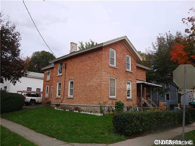 28 Nelson St, Auburn, NY 13021 | Zillow