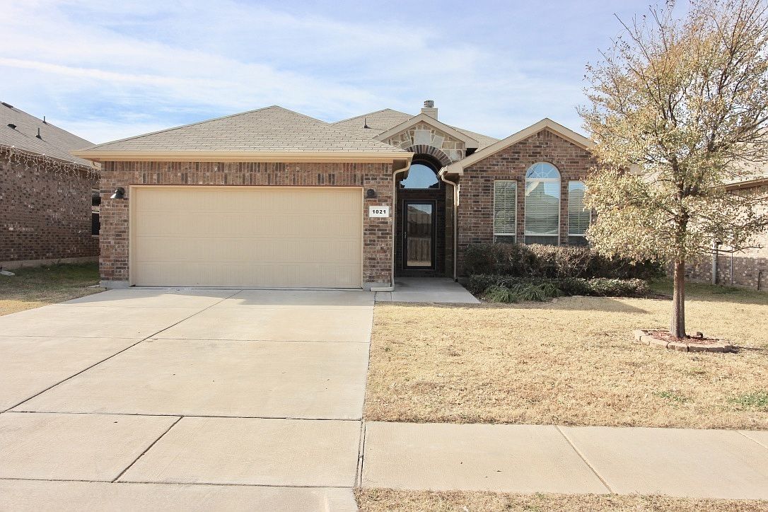 1021 Jodie Dr, Weatherford, TX 76087 | Zillow